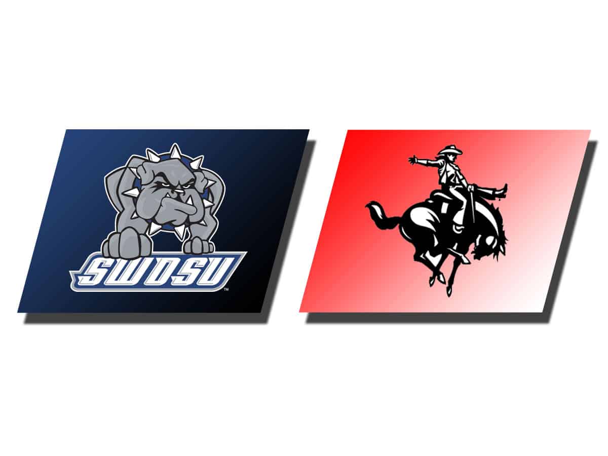 Three-point barrage pushes No. 17/16 SWOSU to 14th straight win